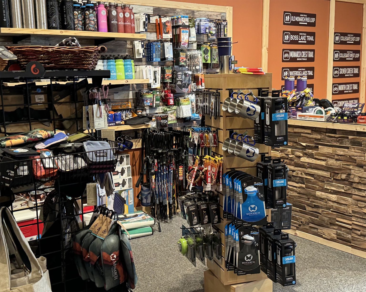 Shopping - Monarch Mountain at the Crest